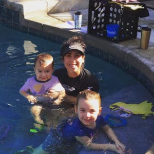 Super Swimmer Mom On The Street: Jessica Box • FamilyApp