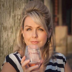 Rosé All Day: How To Enjoy The Wine Of Summer • FamilyApp