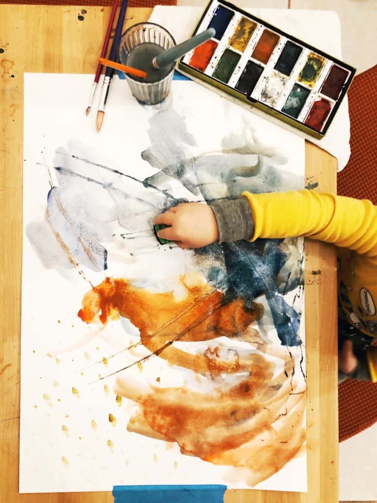 Eclectic Artsy Mom On The Street: Ashley Dedin • FamilyApp