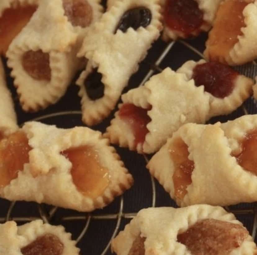 The 10 Best Polish Christmas Cookies You'll Ever Eat • FamilyApp